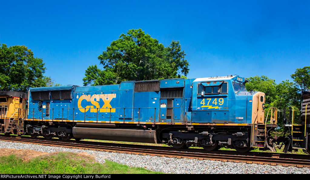 CSX 4749